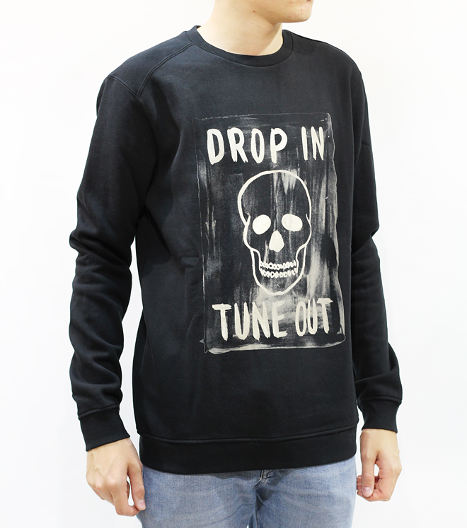 Volcom Tune Out Crew Black - Boardvillage Streetwear | Suomalainen ...